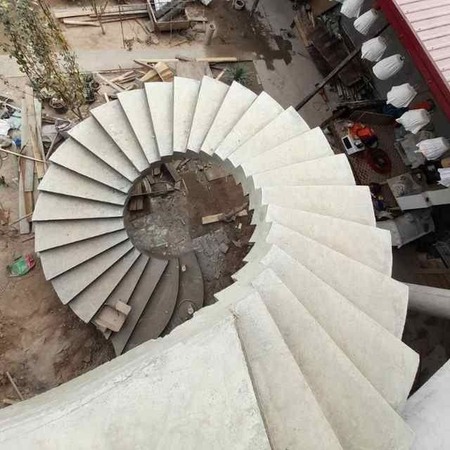 Сизнинг уйингизга сиз истаган услбубда бетондан зина килиб берамиз