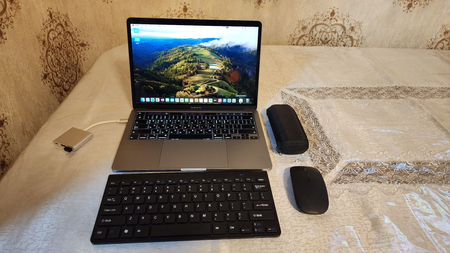 MacBook Pro 13-Inch