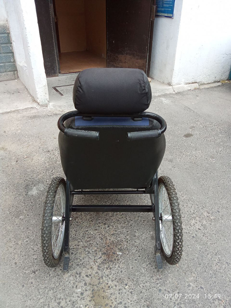 Коляска для больных