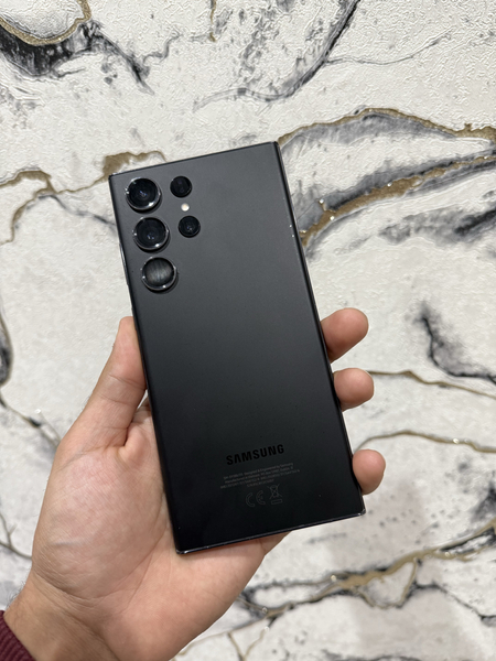 Продается Samsung s23 Ultra 12/256 гб Виетнам