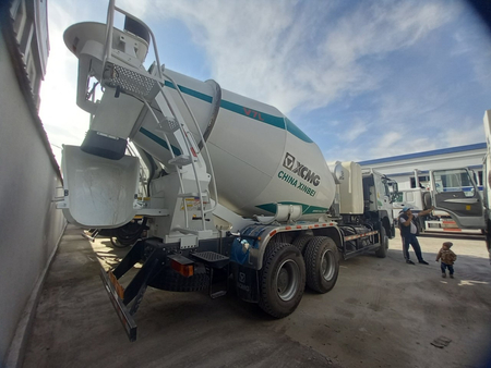HOWO 6*4 CNG миксер