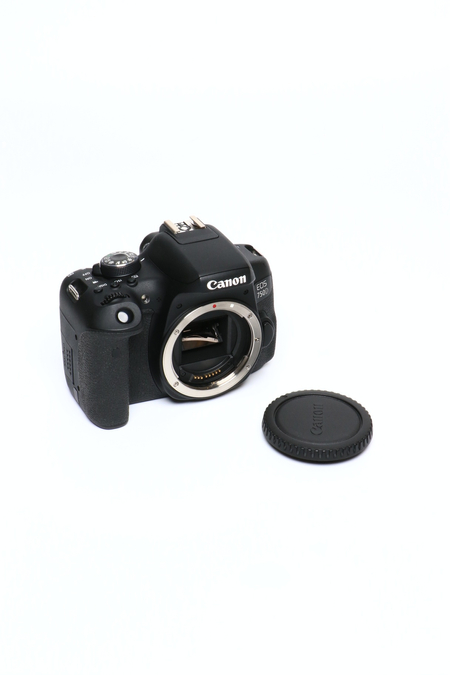 Canon 750D Body лучше чем 700D и 650D