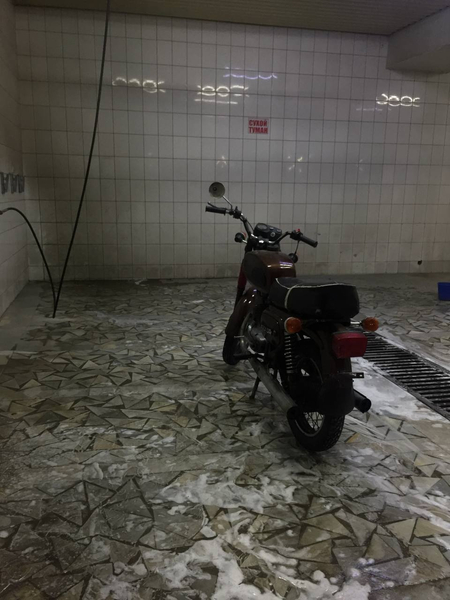 Мотоцикл сотилади