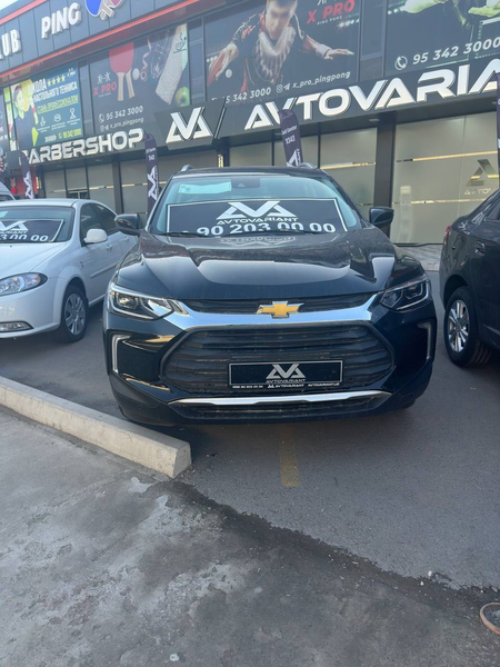 Bez probeg 2023 yil Chevrolet TRACKER qora TURBO PRIMIER