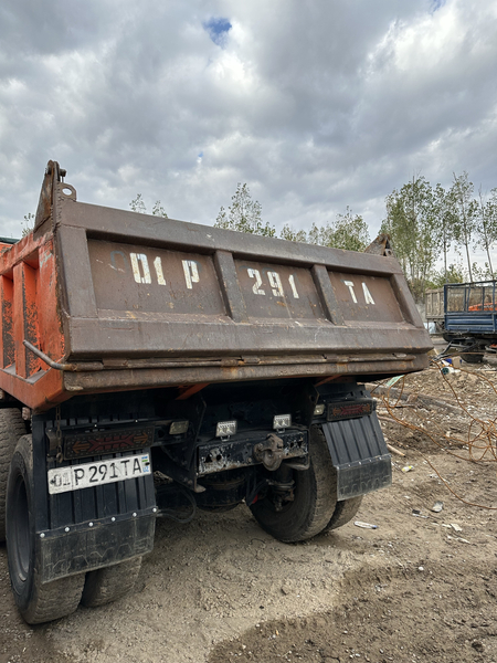 Kamaz Самасвал