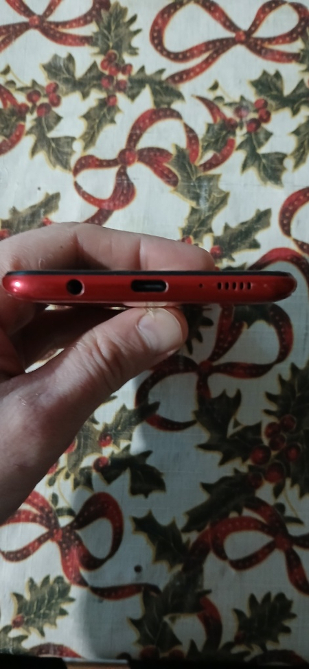 Продам Samsung A30