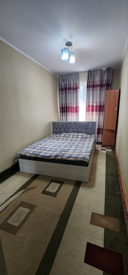 Сдаётся Чиланзар 2 2в3 2 этаж.