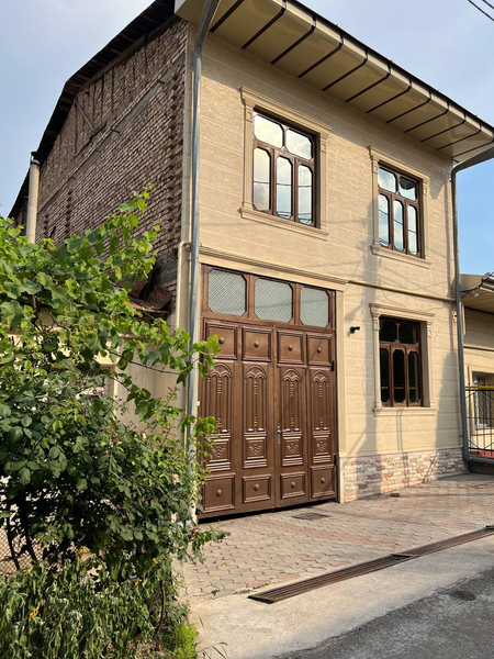 Продается участок мирзо улугбекский район 1.9 сотих готовий