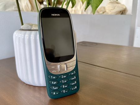 NOKIA 6310 yangi pachka 2sim