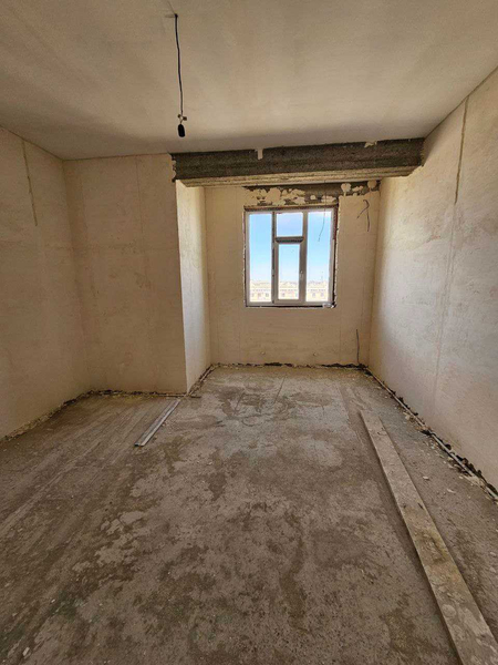 4 xonali 70m² 5-qavat uy sotiladi