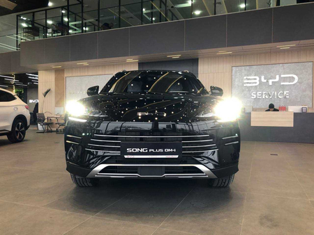 BYD чемпион гибриб и электра