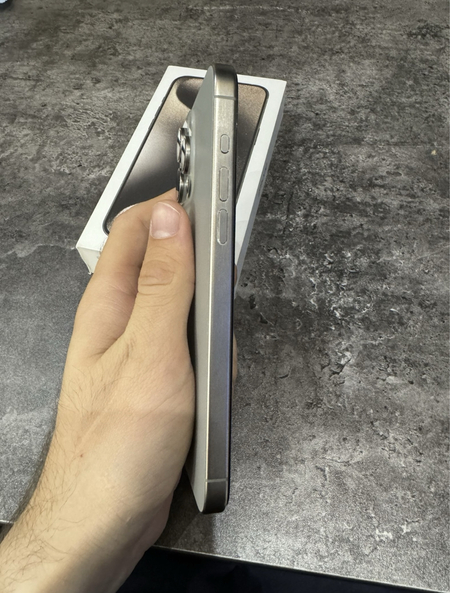 Iphone 15 pro max 256gb (100% yengidey 2 oyli telefon) lla-esim