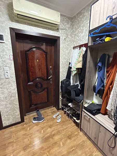 Продажа квартиры 1в2/5/5. Мирзо Улугбек район Чайхана салом.