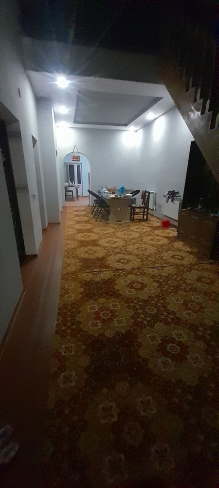 Urganch shahrida 9 ni axirida 2 qavatli havli joy ijaraga beriladi