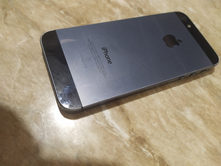 iPhone 5 экран кетган