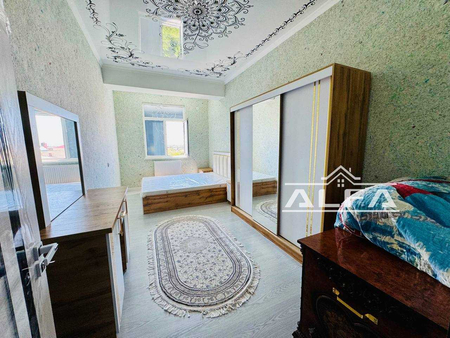 1 xonali 42m² 5-qavat uy sotiladi