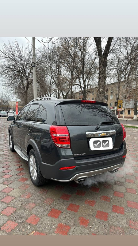Chevrolet Captiva 4