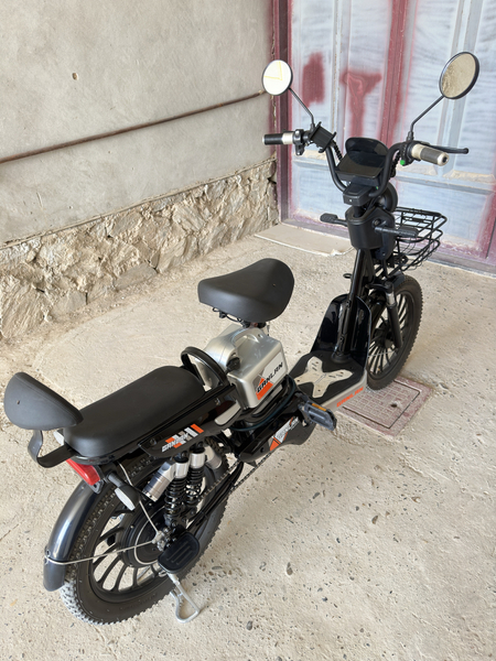 Elektrovelosiped  model: E-BIKE