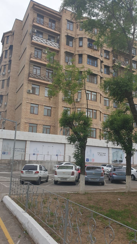 Коробка сотилади 98.5 м² Юнусобод 6 квартал АКШ элчихонаси