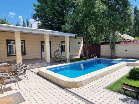 Dacha oqtosh Дача октош