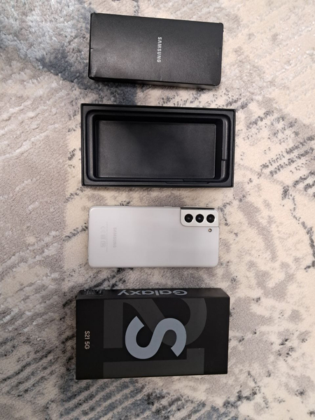 Samsung S21 8/128
