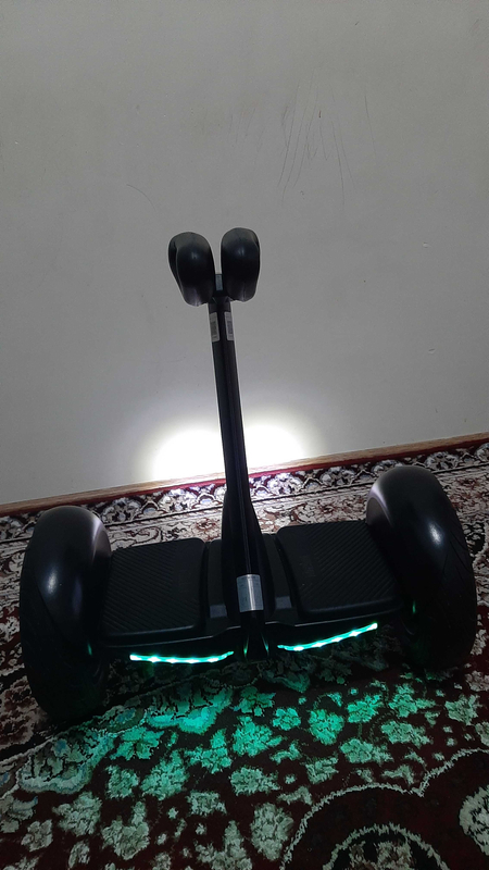 SKUTER Sotiladi. Segway Ninebot Mini (Black)