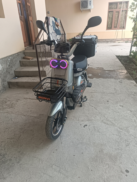 Skutor sotiladi bonvi firmaniki