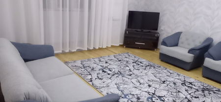 Аренда 2/7/9 Ашхабад Парк 
550+200 депозит,квартира после ремонта

Уст