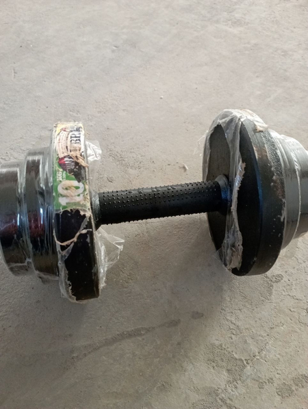 Gantel 14 000 dan kg