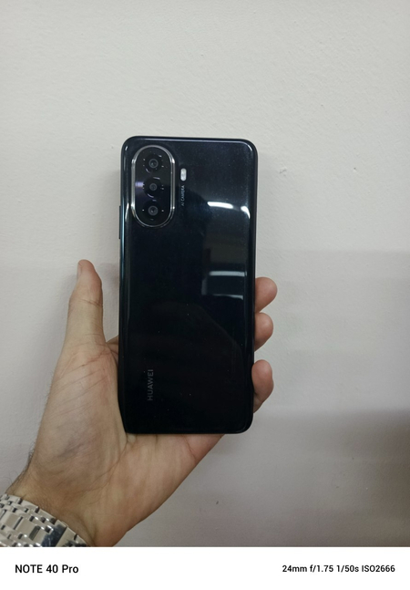 Huawei Y 70 4/64 Grantiya bor