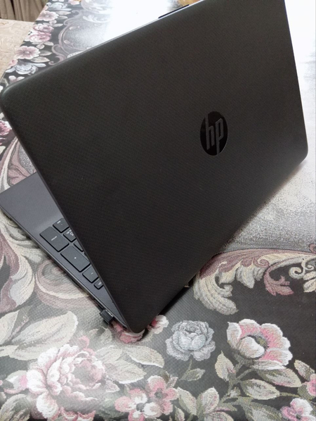 Notebook HP rayzen5 5500 U