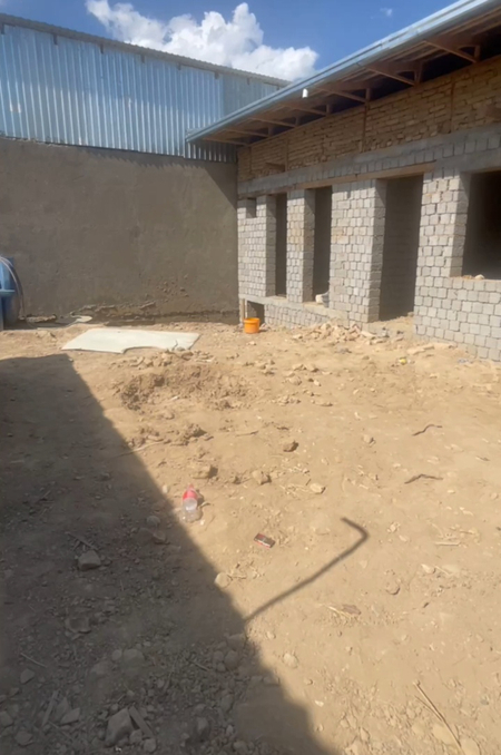 Toshkent tumani novoyi 2.2 sotx 4 xona