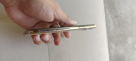 Iphone 11 pro 256 gb icloudga tushgan