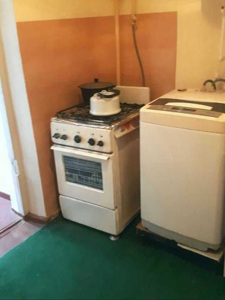 Срочно продается 3/3/4 квартира 65 м2 ул.Фергана йули (МНМ)