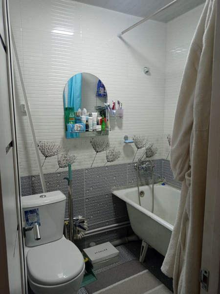Продается квартира рядом со школой 14 на тройцк