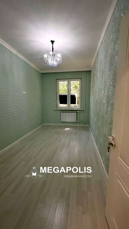 3х комнатная новза метро продам квартира