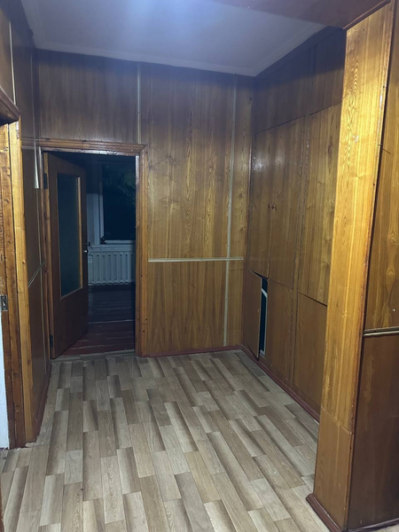 Анқара Средний 3 хона 2 этаж 5 этажка 400у,е