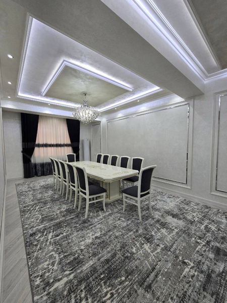 Продается 3 ком. Квартира площадью 118 кв.м. По ул. Гагарина ор. Мчс