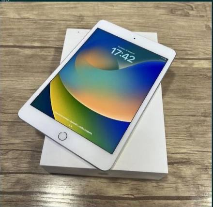 ipad mini 5 mini. abmen bor iphone xr dan boshlap tepasiga narx 3 mln