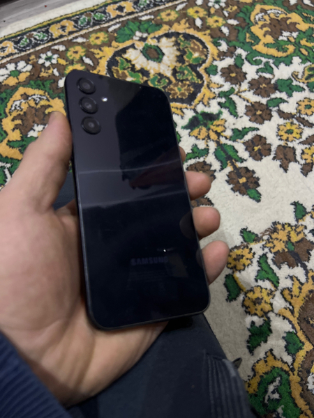 Samsung a24 128/6