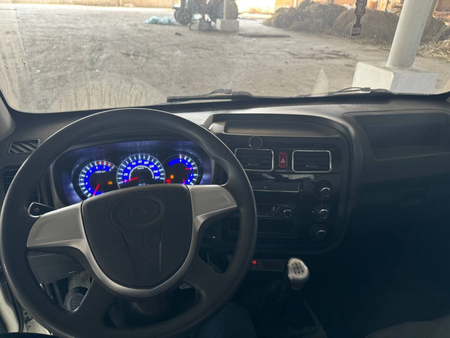 Грузовик JAC с рефриджиратором