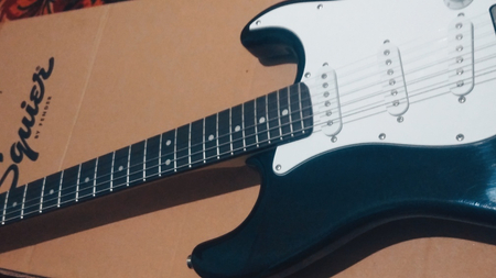 Гитара squier by fender