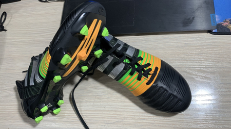 СДЕЛАНО В ИНДОНЕЗИИ  США Великобритания FR JPCHN. Битсы от Adidas