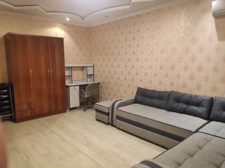 Ц-15 ПРОДАЮ  1/3/4 Пасол Кз срочна