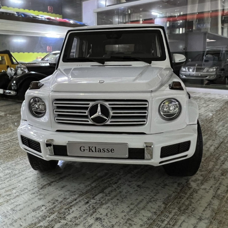 Модель 1:18 Mersedes bens Brabus 900 Gtspirit