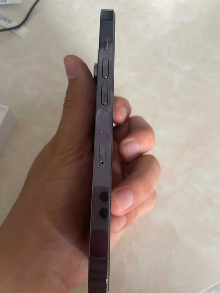 Iphone 14 Pro 100%