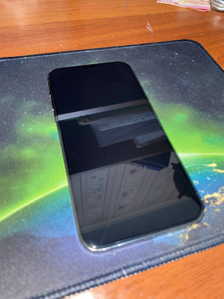 Iphone 12 Pro.  A/AA
