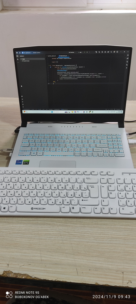 MSI Sword 15 A11UD  Core(TM) i7-11800H Windowus 11