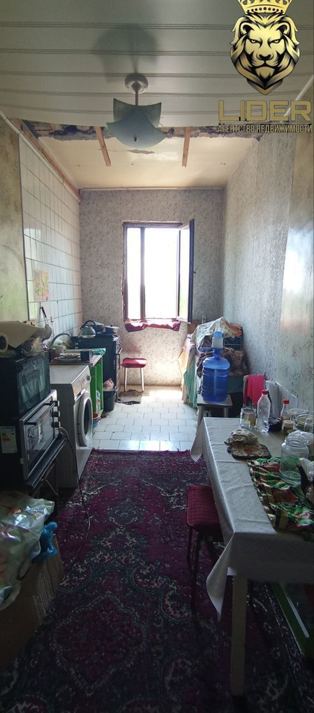 Продаётся 3х кв на 3эт в кирпичном доме 5 микр Жомий
