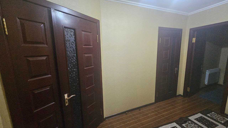 Продаётся 2х комн квартира на 2 этаже Ор-р Голубой экран
